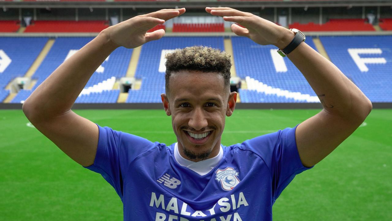 Callum Robinson is a Bluebird | Cardiff