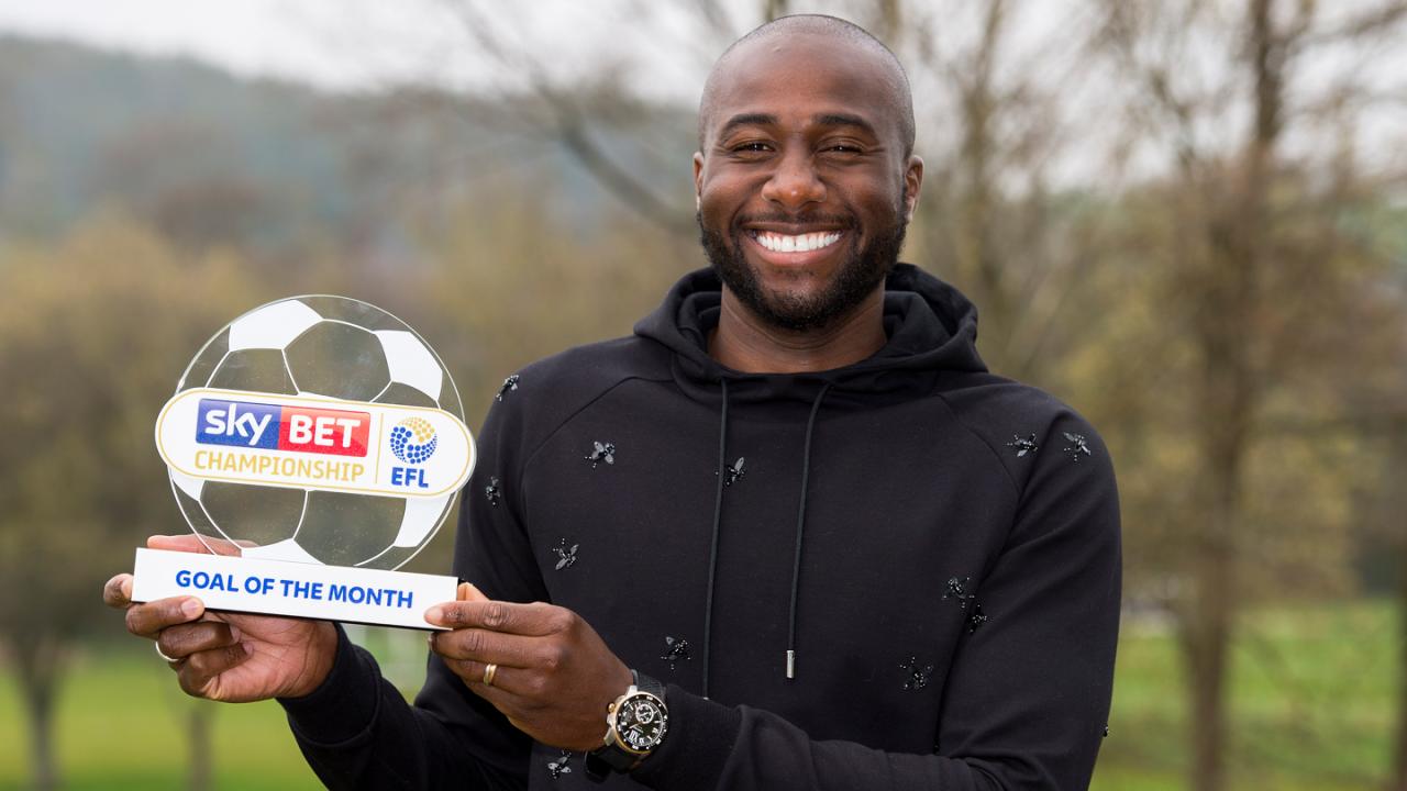 Sol Bamba wins Sky Bet Championship Goal of the Month Award | Cardiff