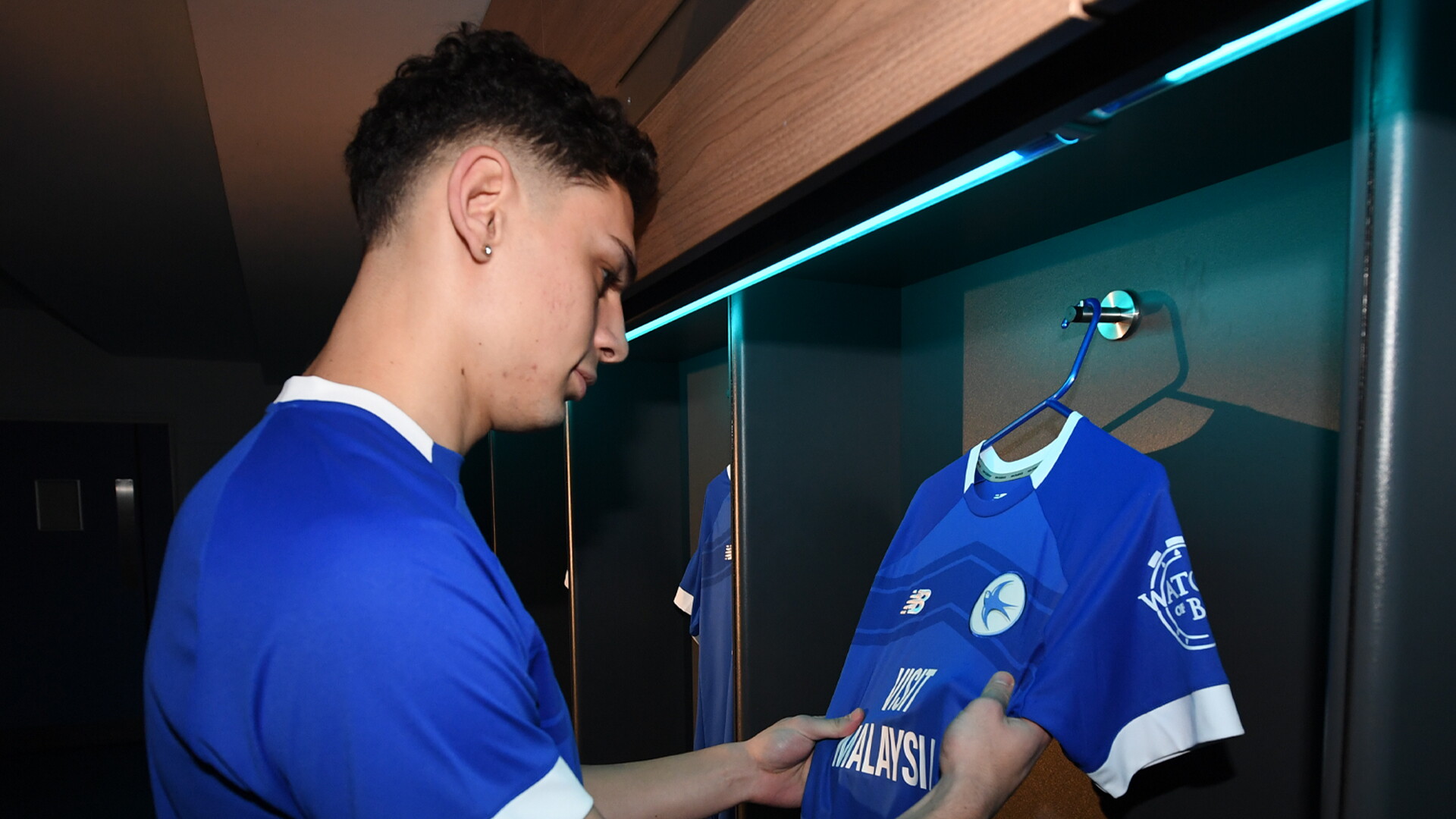 Yousef Salech is a Bluebird | Cardiff