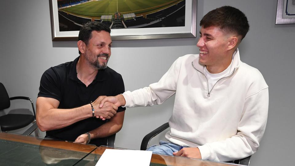 Rubin Colwill & Joel Colwill sign new City deals! | Cardiff